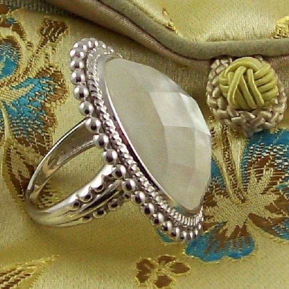 Honora | Jewelry | Honora Motherofpearl Oval Doublet Ring | Poshmark